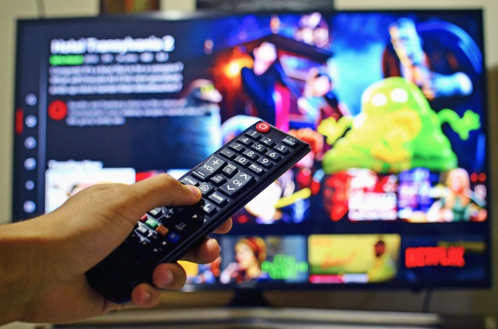 OTT vs. IPTV – Ultimate Guide